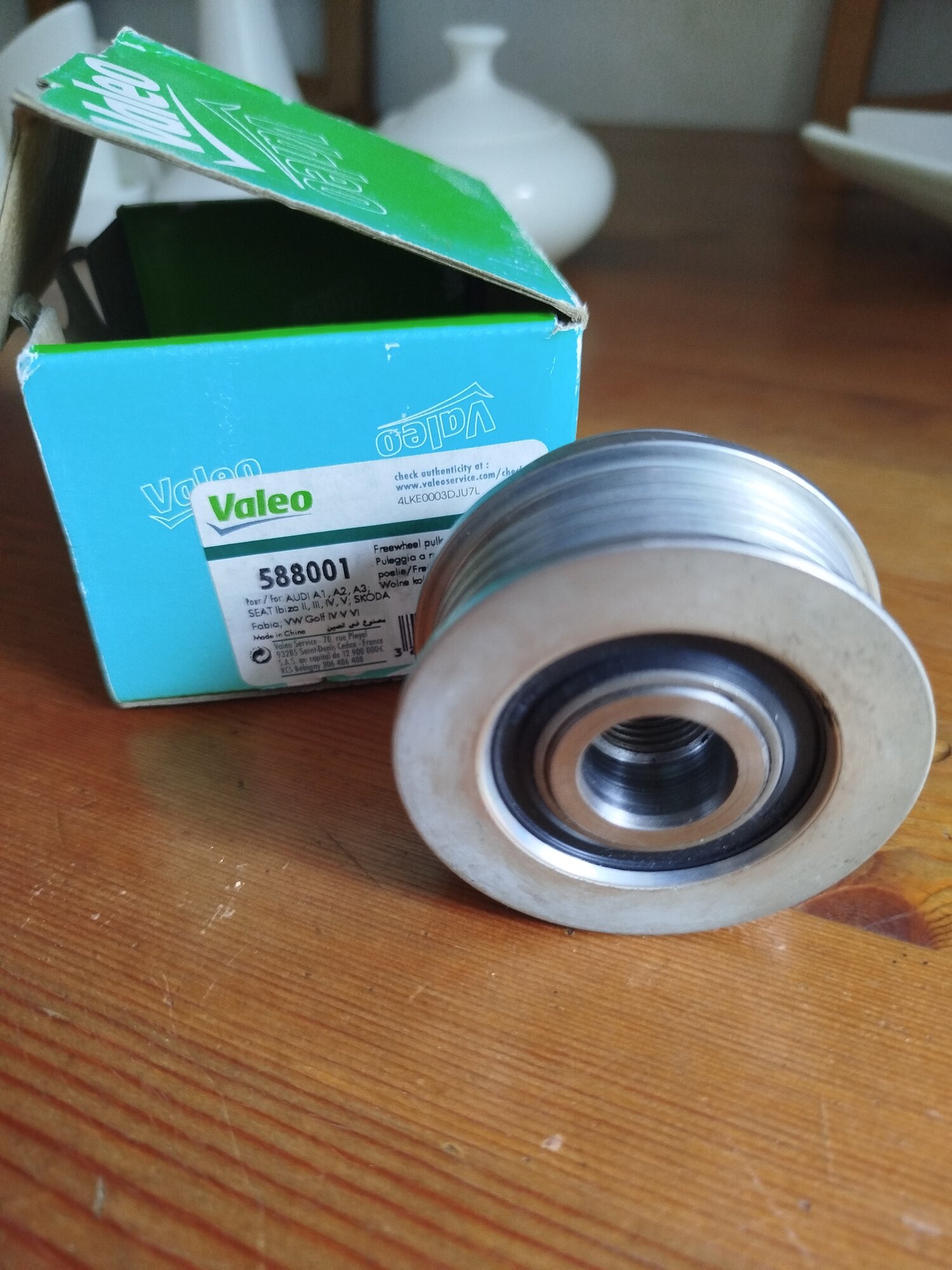 Valeo 588001 Обгонный шкив генератора для AUDI A3, VW GOLF IV/BORA/PASSAT
