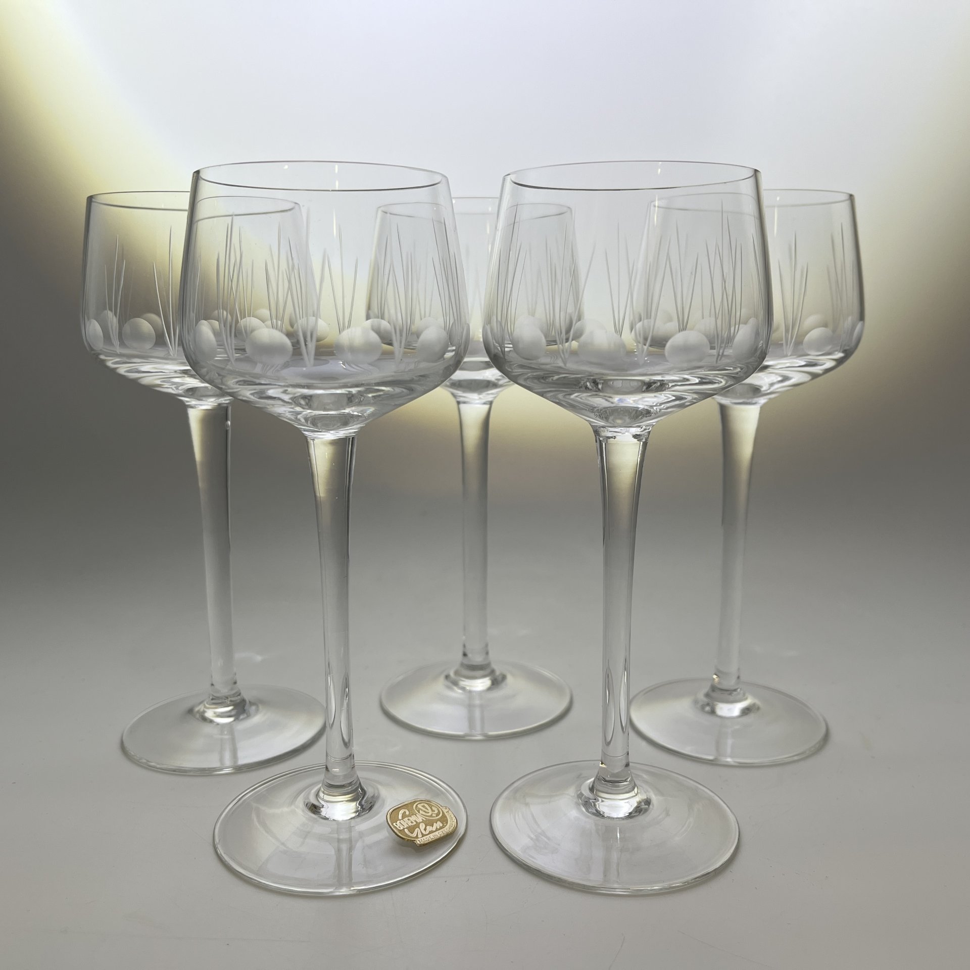 Набор из 5-ти рюмок на высокой ножке с лаконичным декором, Bohemia Crystal (Bohemia Glass)