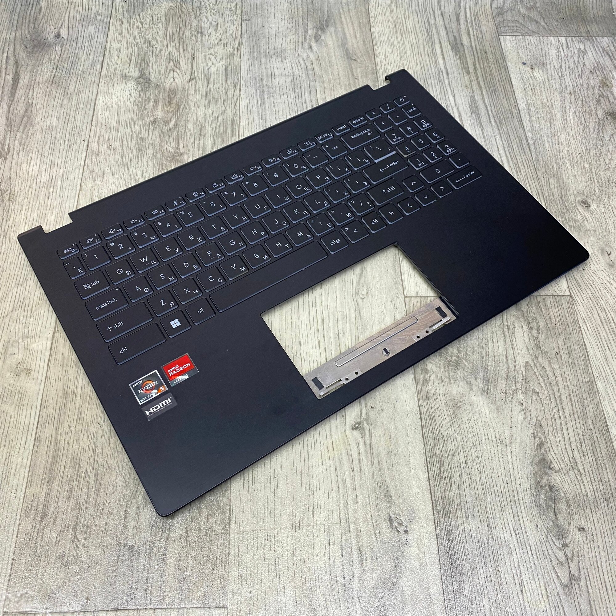 Топкейс с клавиатурой для ноутбука MSI Modern 15 B5M B13M E2M5H30113A89