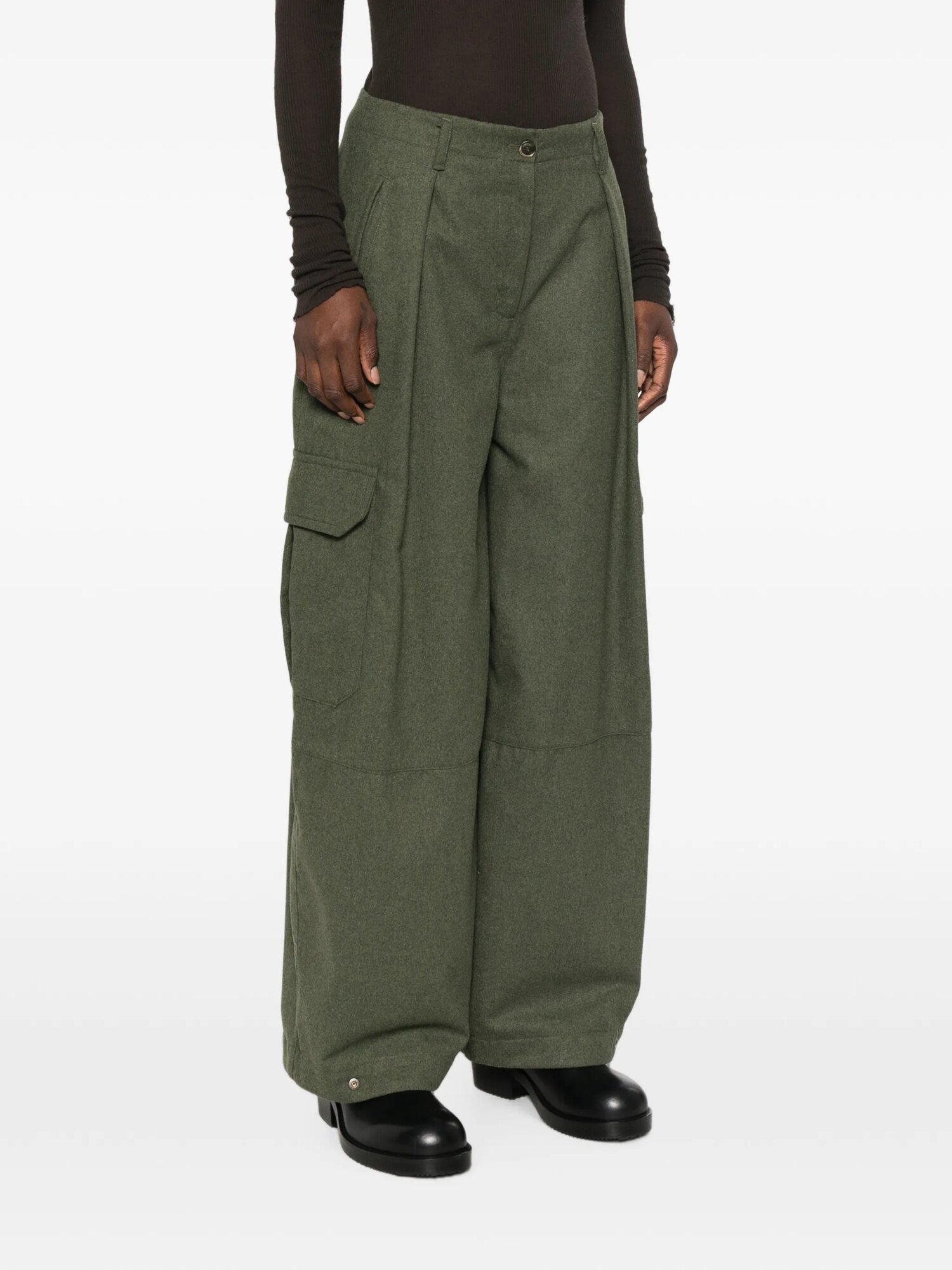 Брюки FRONT STREET 8 Pleated cargo pants, размер 40, green — фото 1