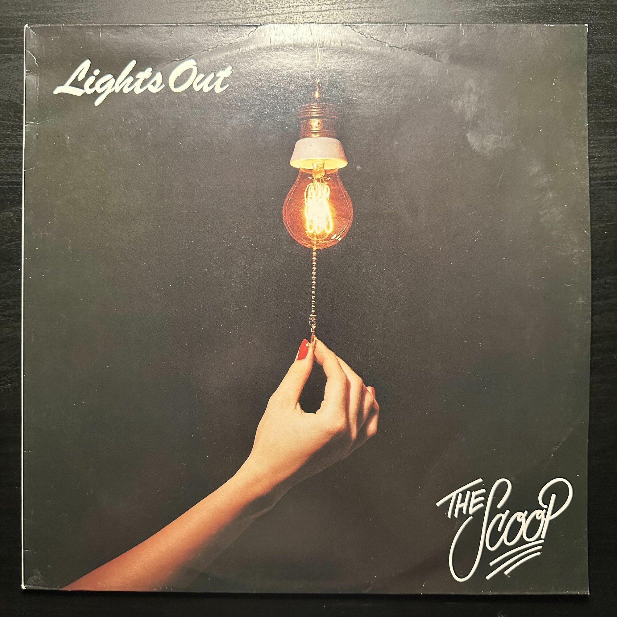 Виниловая пластинка The Scoop - Lights Out (Дания 1983г.)