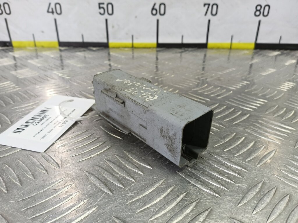 Блок управления вентилятором Б/У для MERCEDES-BENZ Sprinter W906 (2006—2019) A9065451401