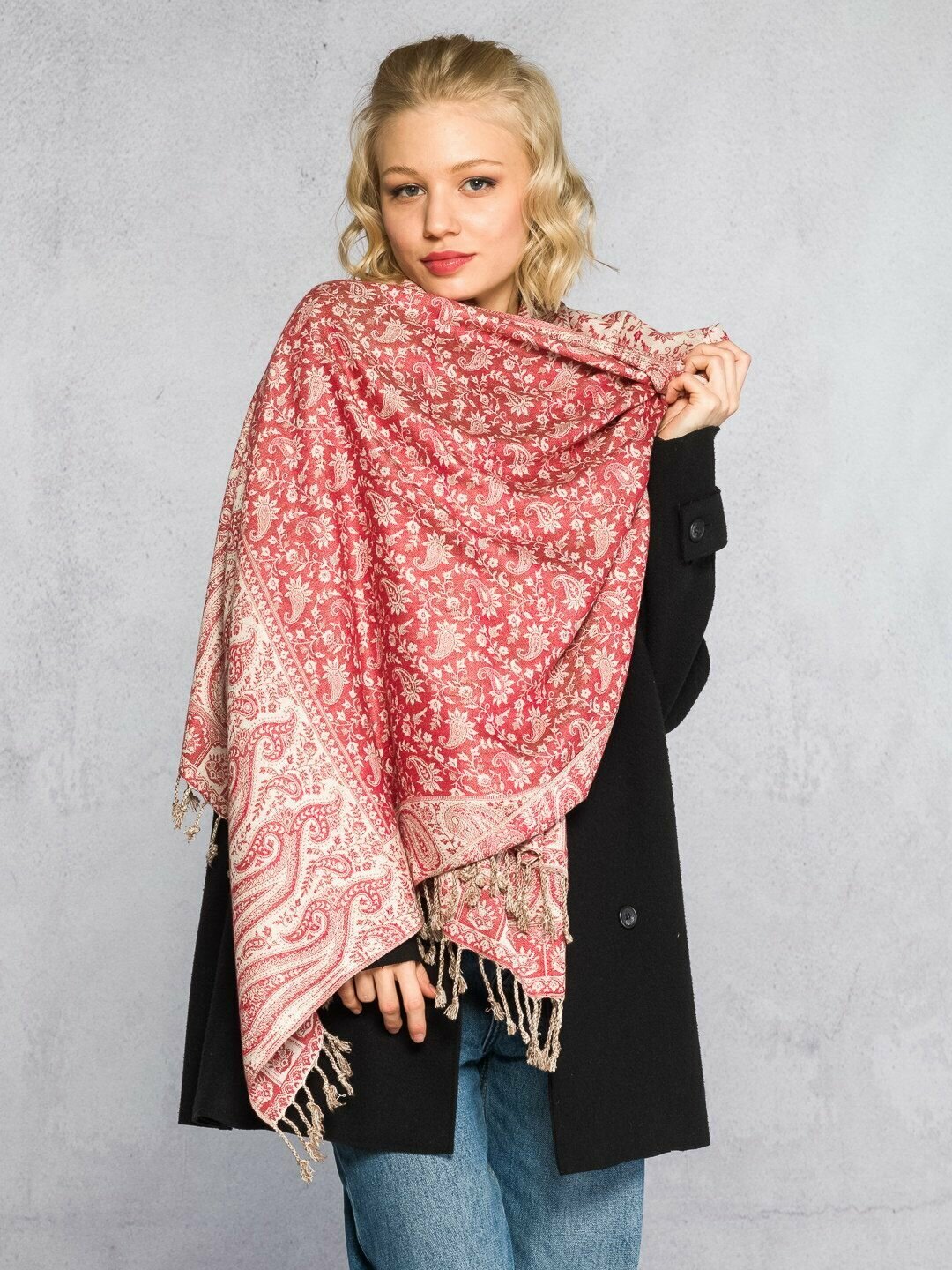 Палантин для женщин