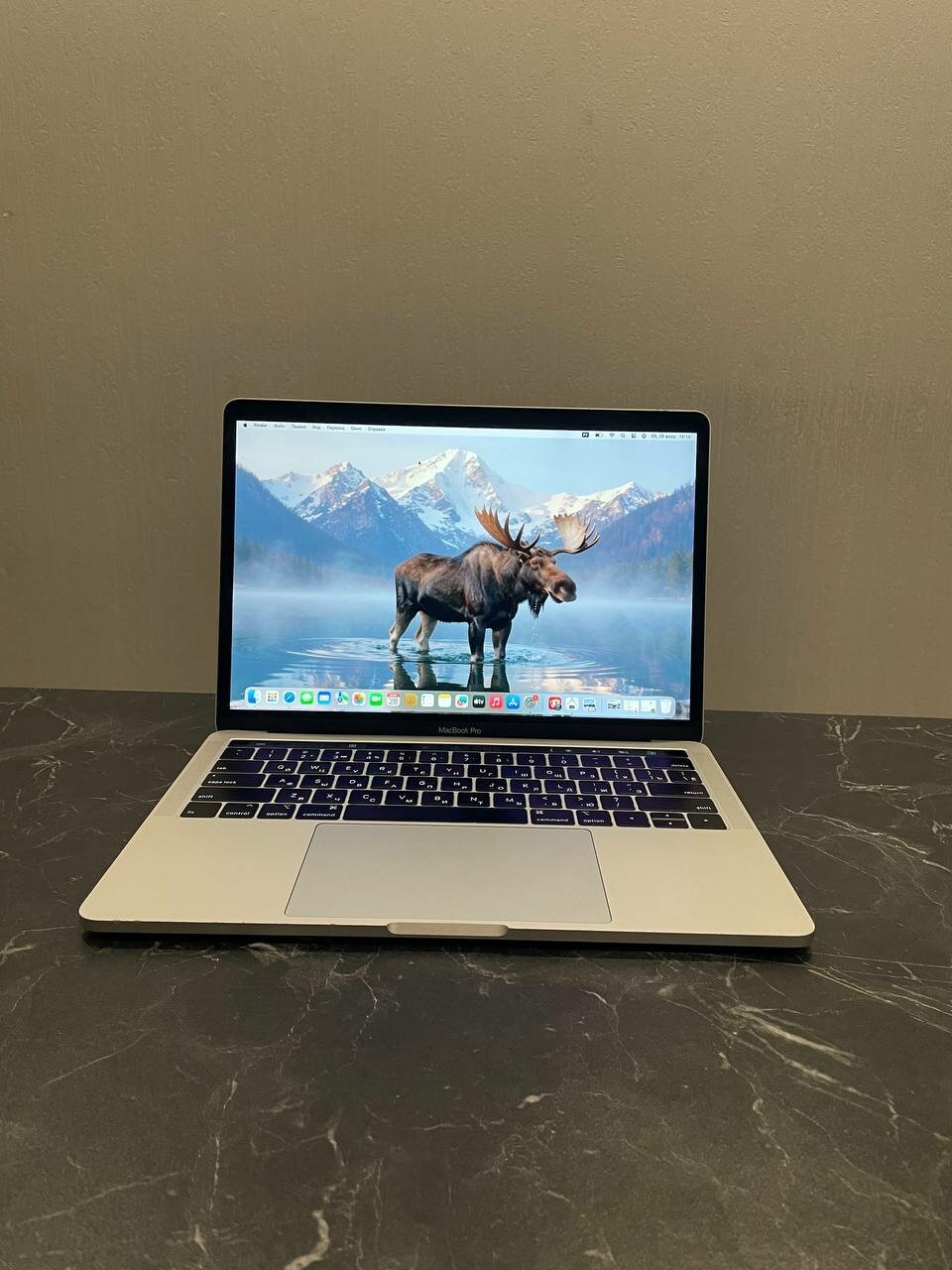 Ноутбук MacBook Pro 13 2019 г. 2560x1600, Intel Core i5 1,4 ГГц, 16/256 ГБ, Intel Iris Plus Graphics 645, MacOS, Silver