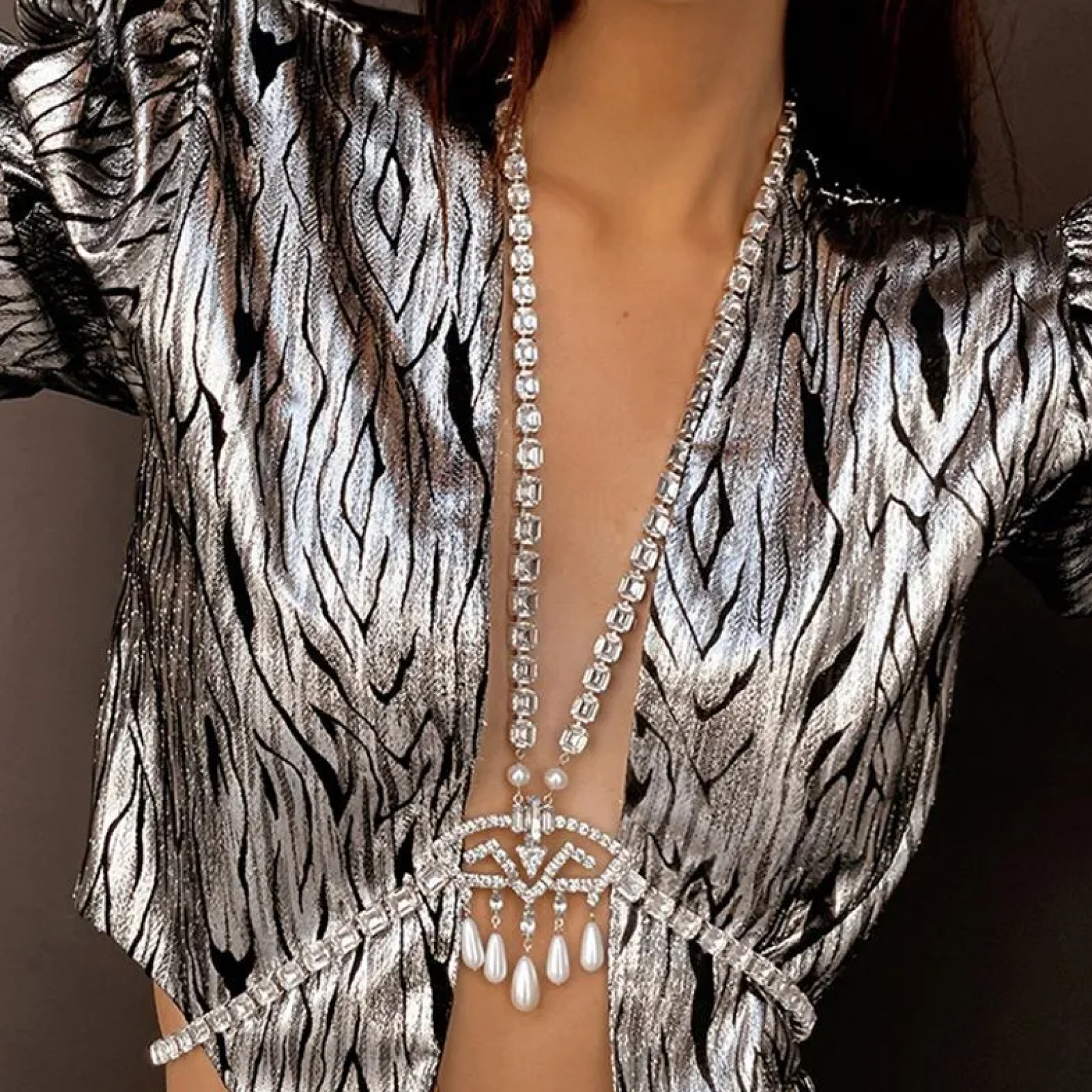 Цепь на тело