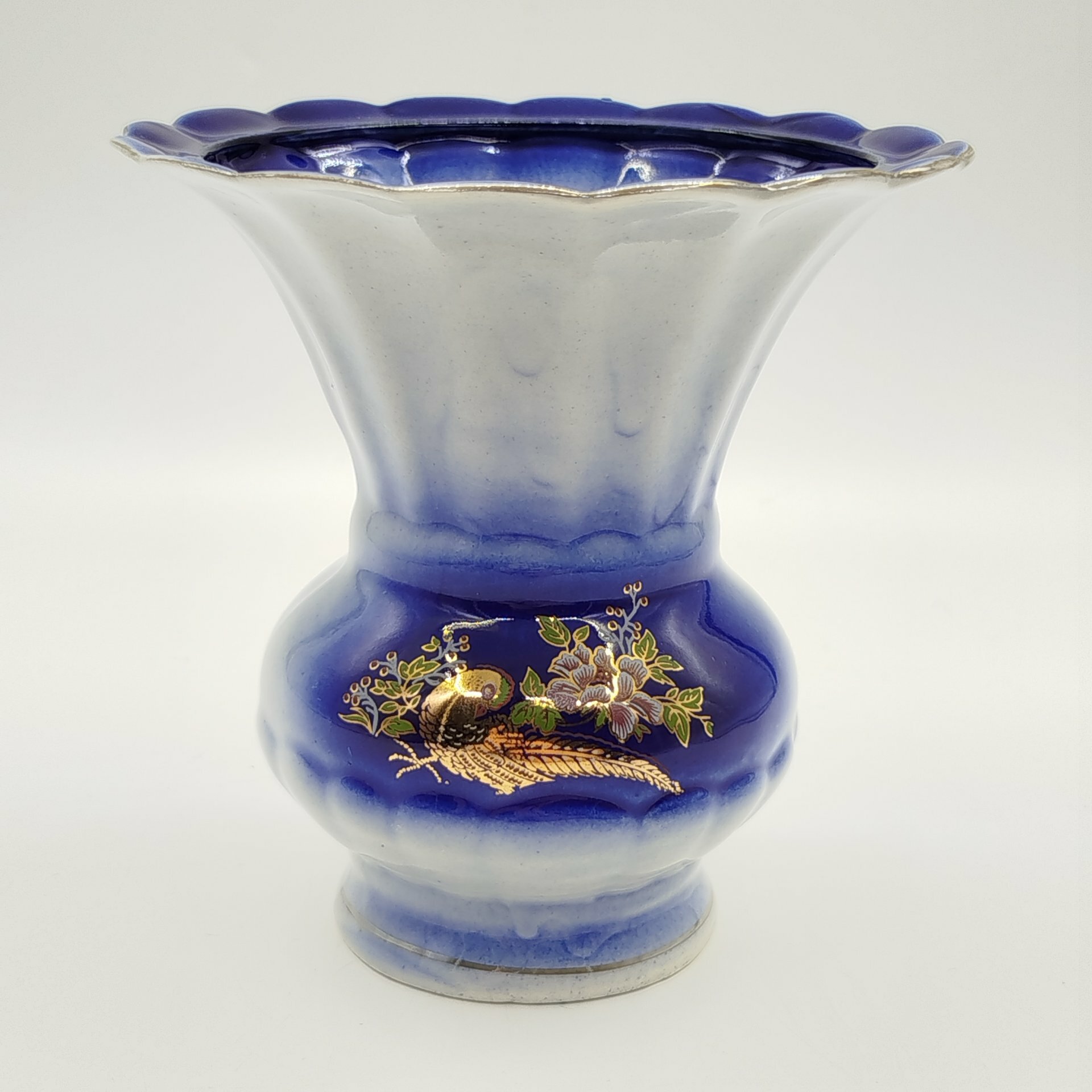 Ваза для цветов "Райская птица", фарфор, деколь, золочение, Азия, 1980-2000 гг.