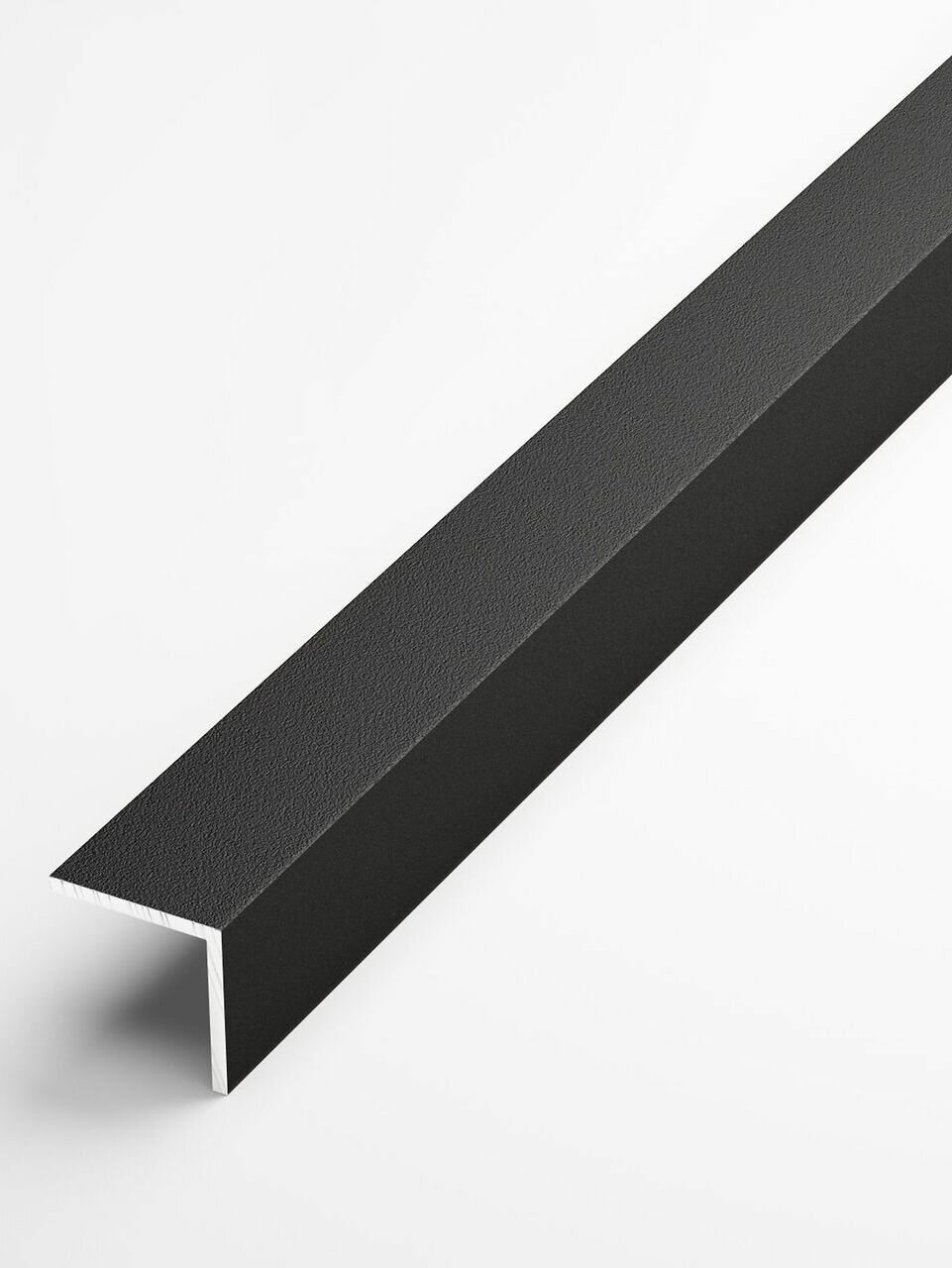 Уголок алюминиевый Черный матовый наружный 15х15 мм, внешний Черный муар 3000 мм -1 шт