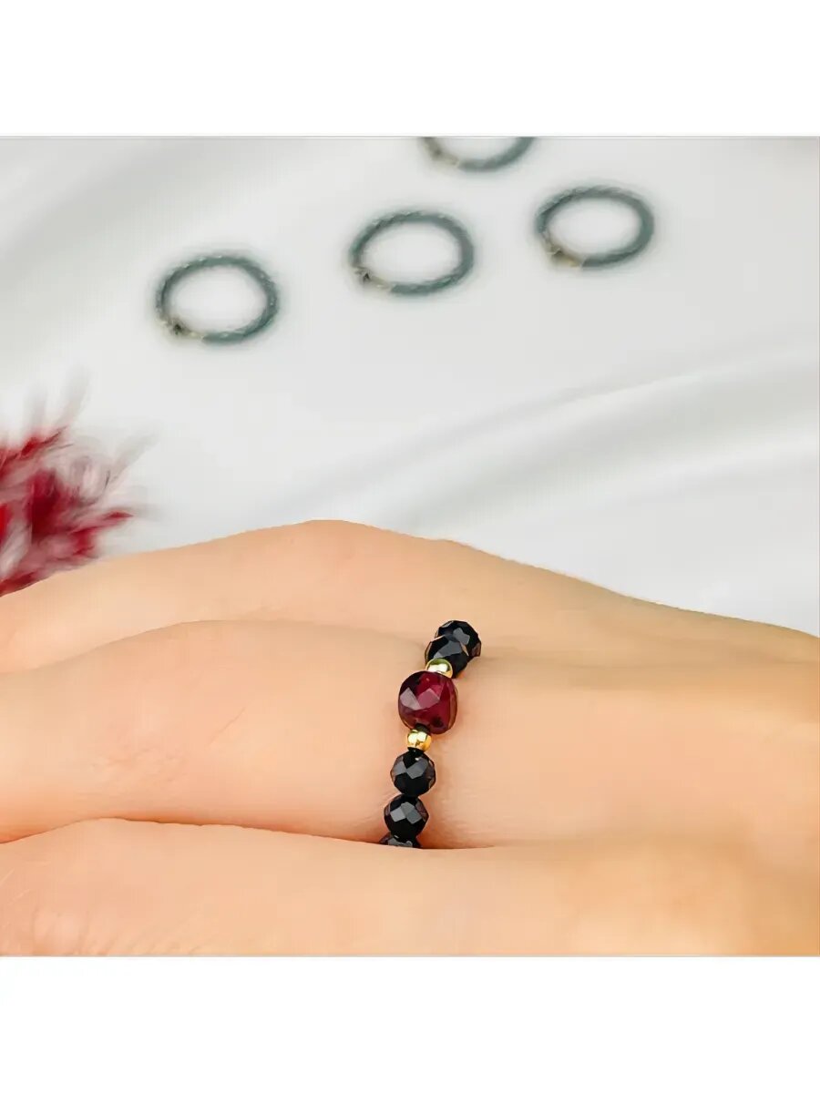 Кольцо плетеное, гранат