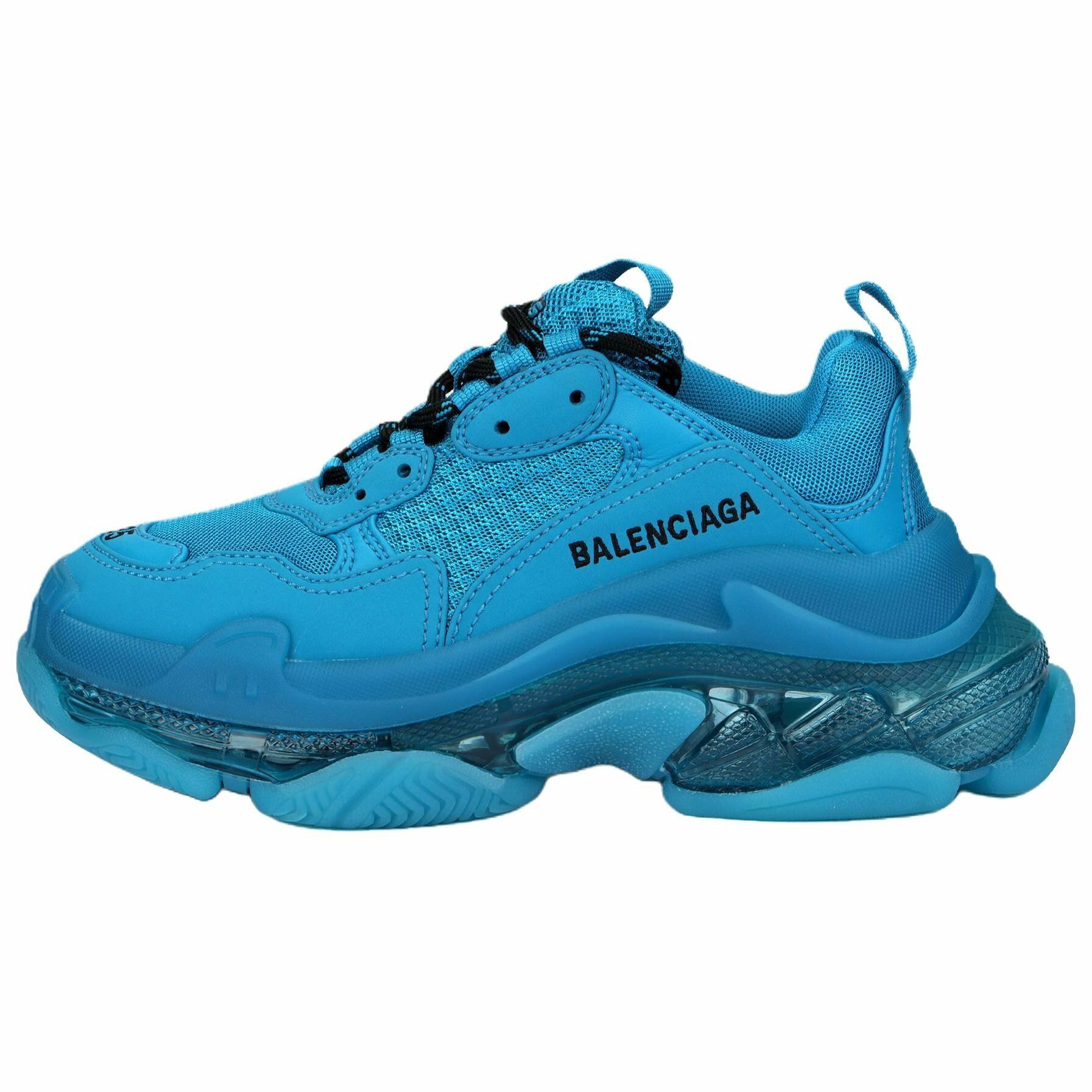 Кроссовки Triple S