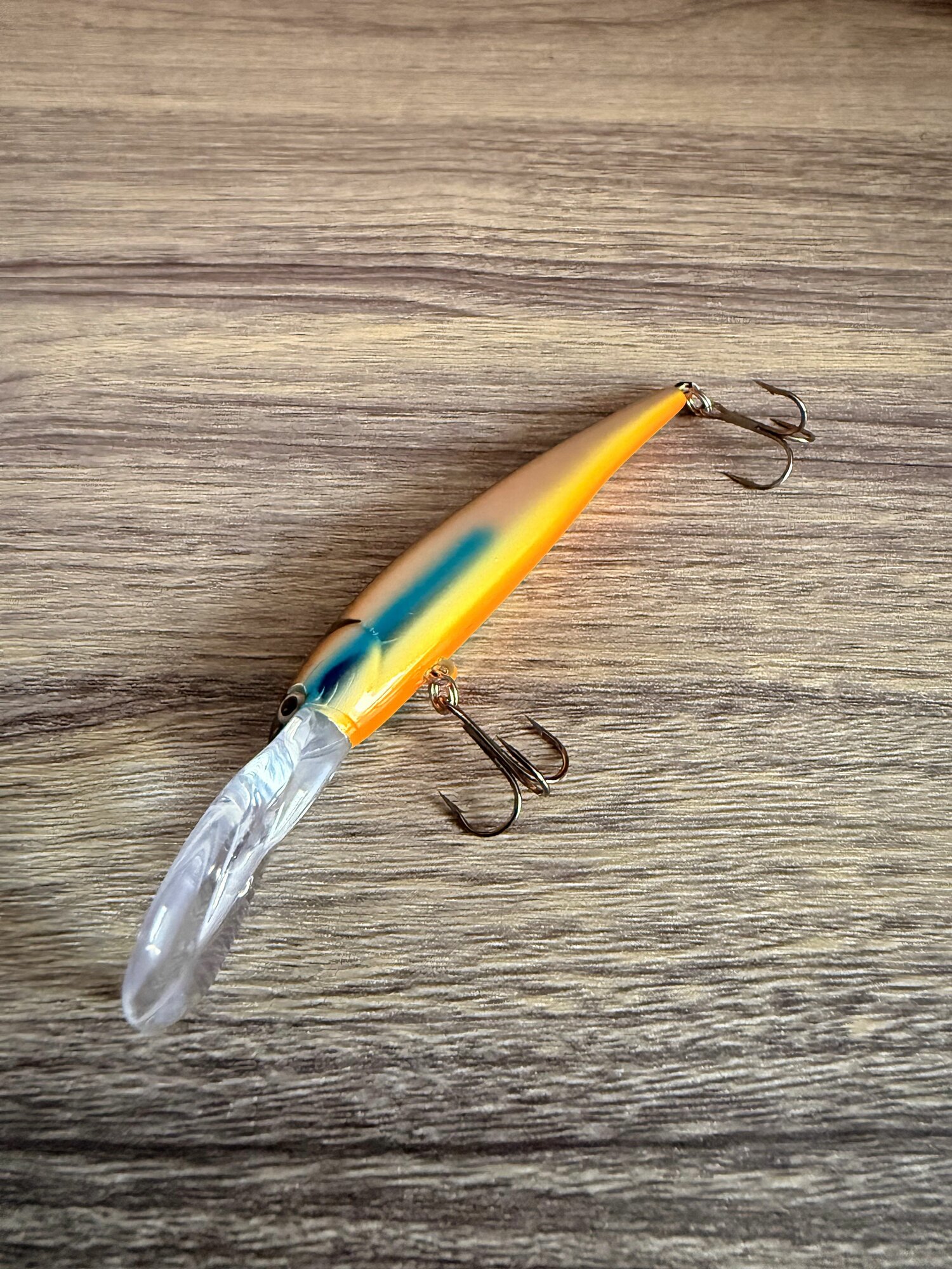 Воблер Bandit B-Shad (9 см; 9 гр) заглубление 5 метров цвет 24#