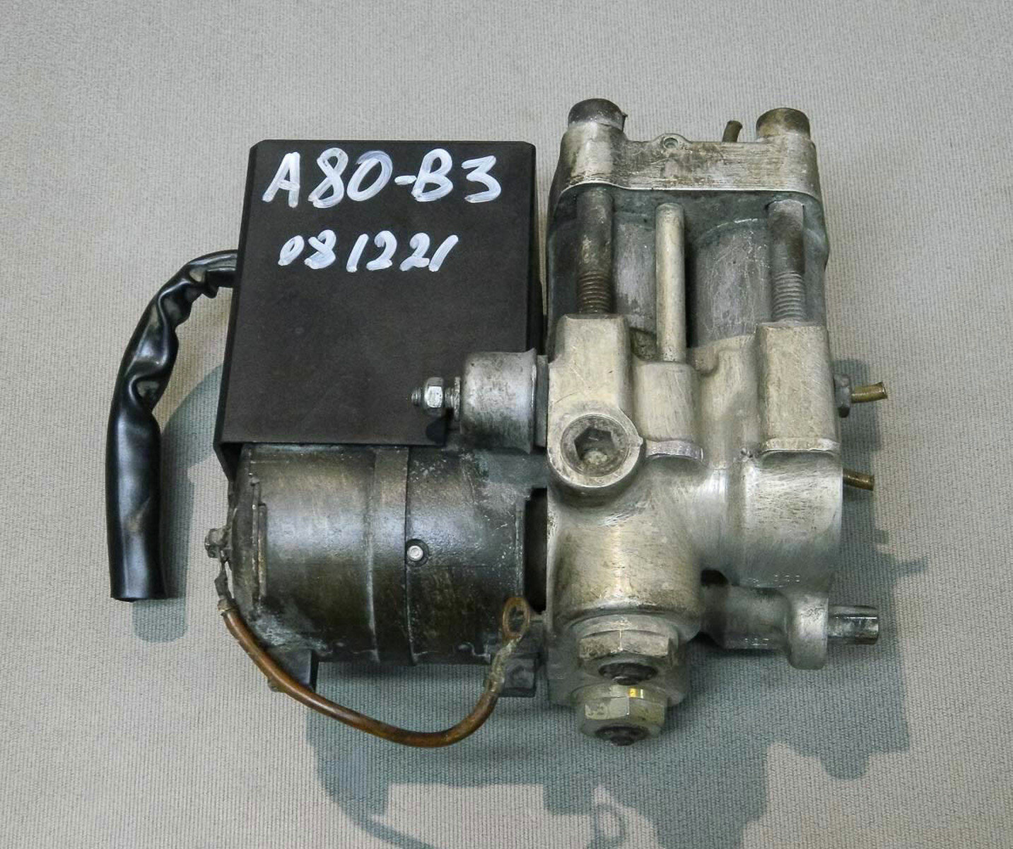 Блок ABS Audi 80 B3
