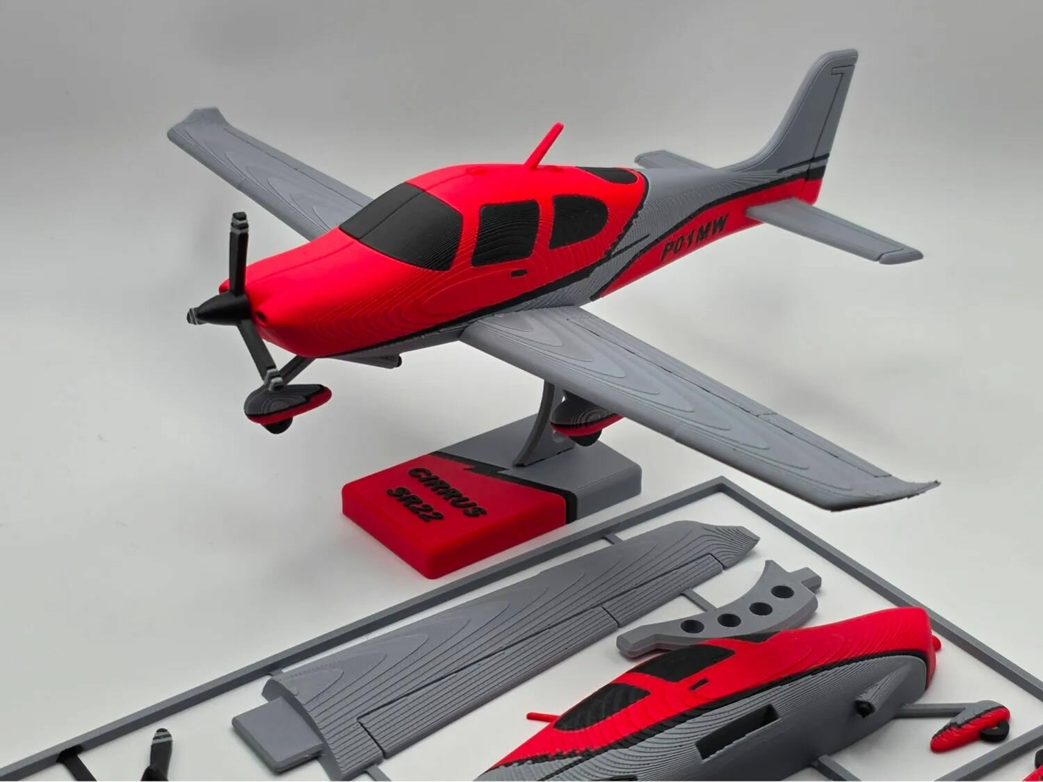 Самолёт Cirrus SR22 сборная модель карточка