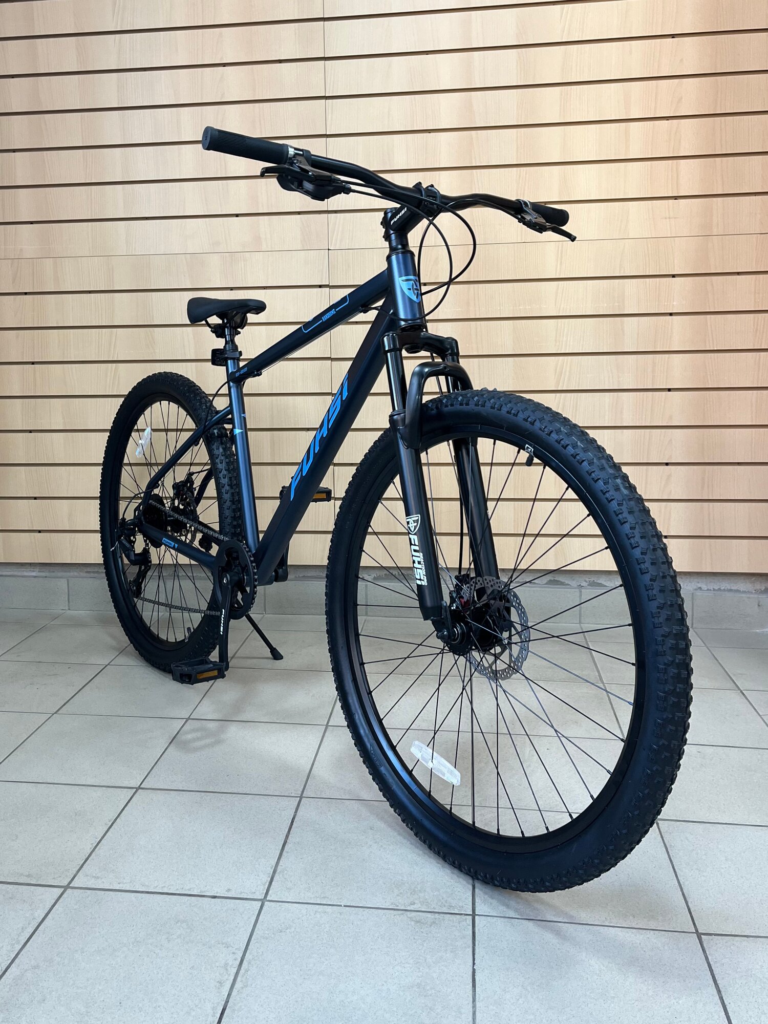 Горный велосипед BREND FUHSI ORIGINAL FU630, диаметр колес 29", 7 скоростей, рама сталь, синий