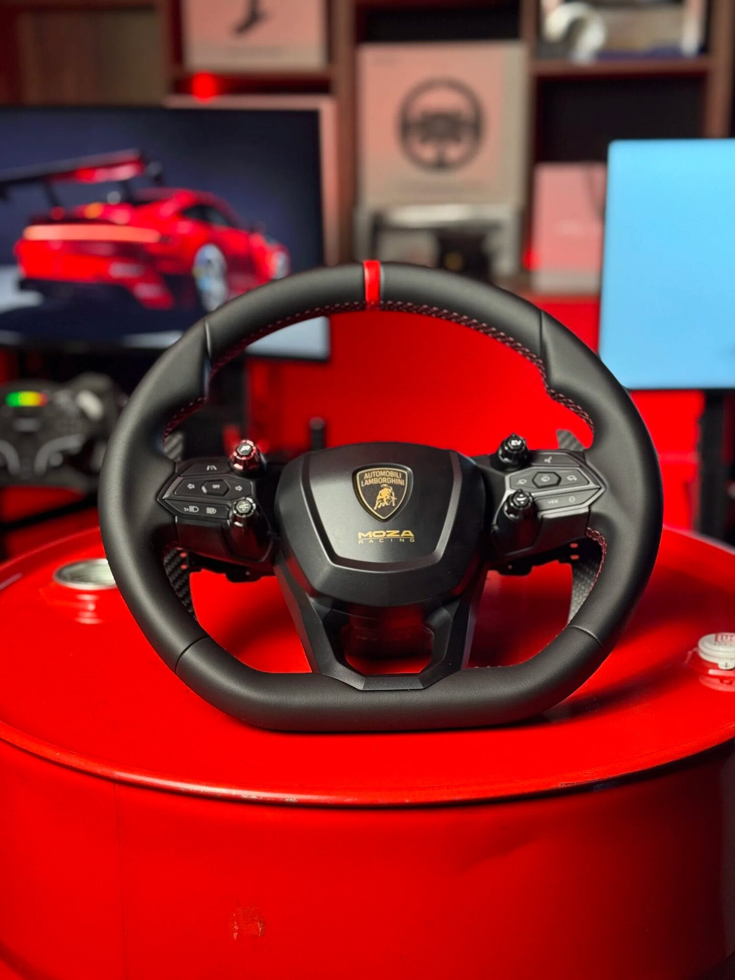 Съемное рулевое колесо MOZA x Lamboghini Revuelto Sim-racing Steering Wheel RS096