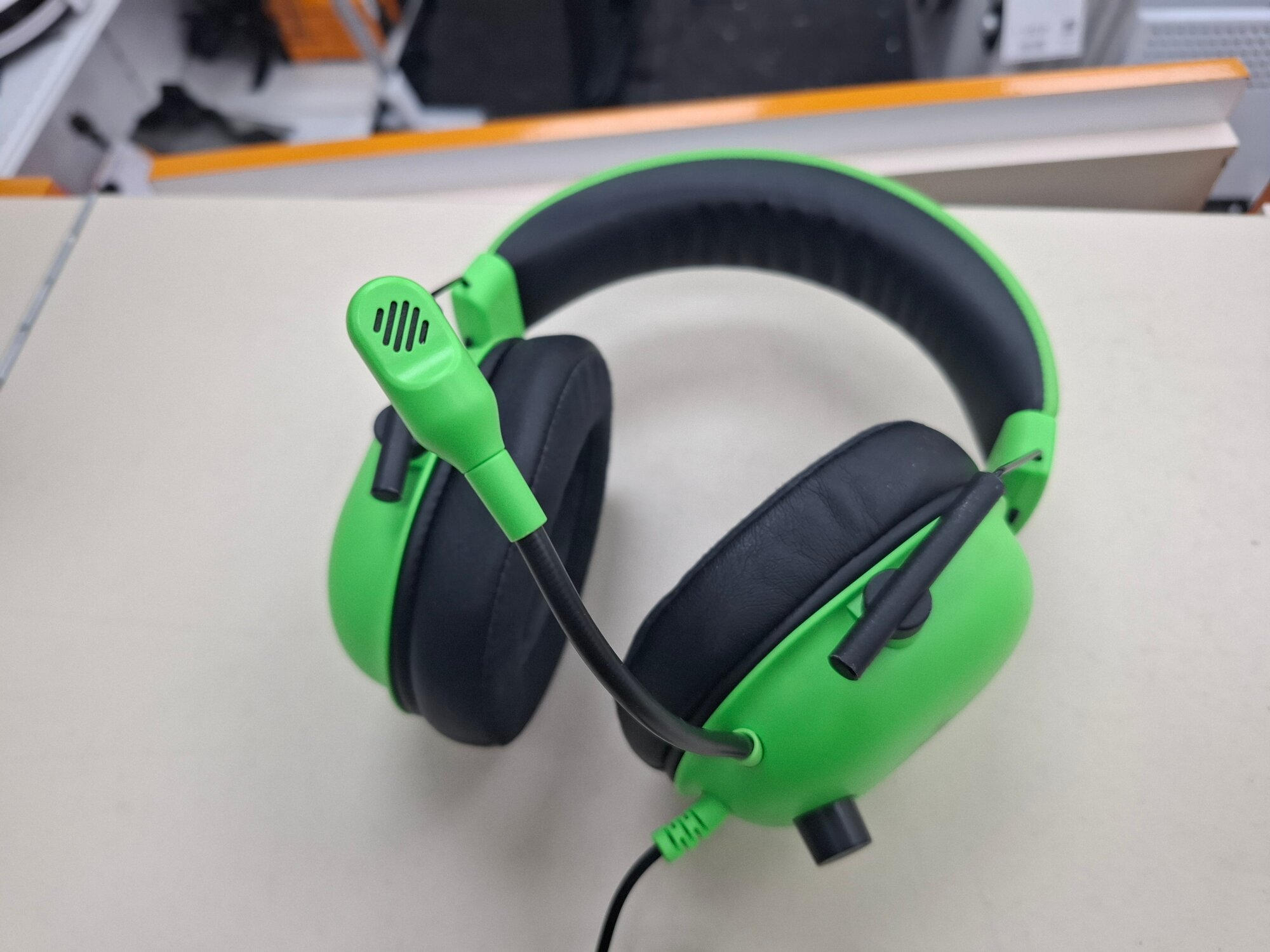 Проводные наушники Razer Blackshark V2 X Global, 3.5 мм, зеленый, б/у, уценка