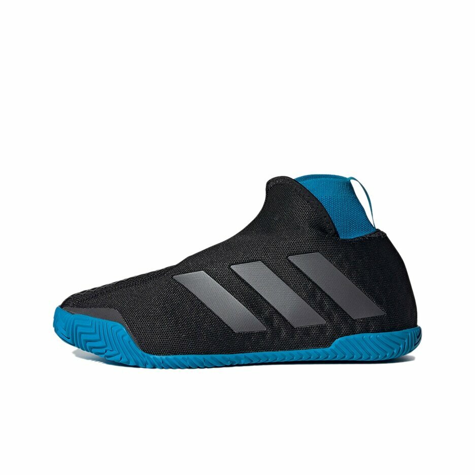 Кроссовки adidas Stycon