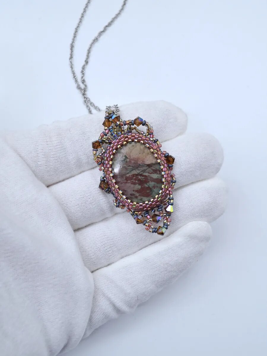 Подвеска ручной работы с яшмой и Swarovski