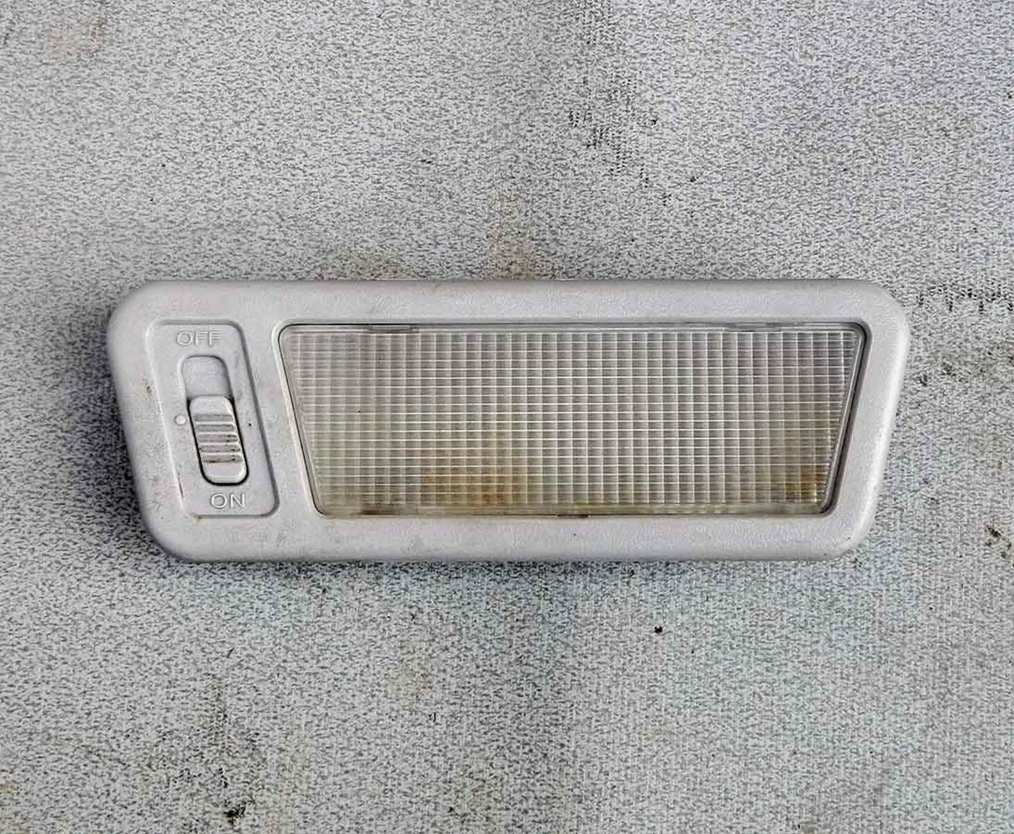 Светильник салонный Daewoo Nexia 96164303