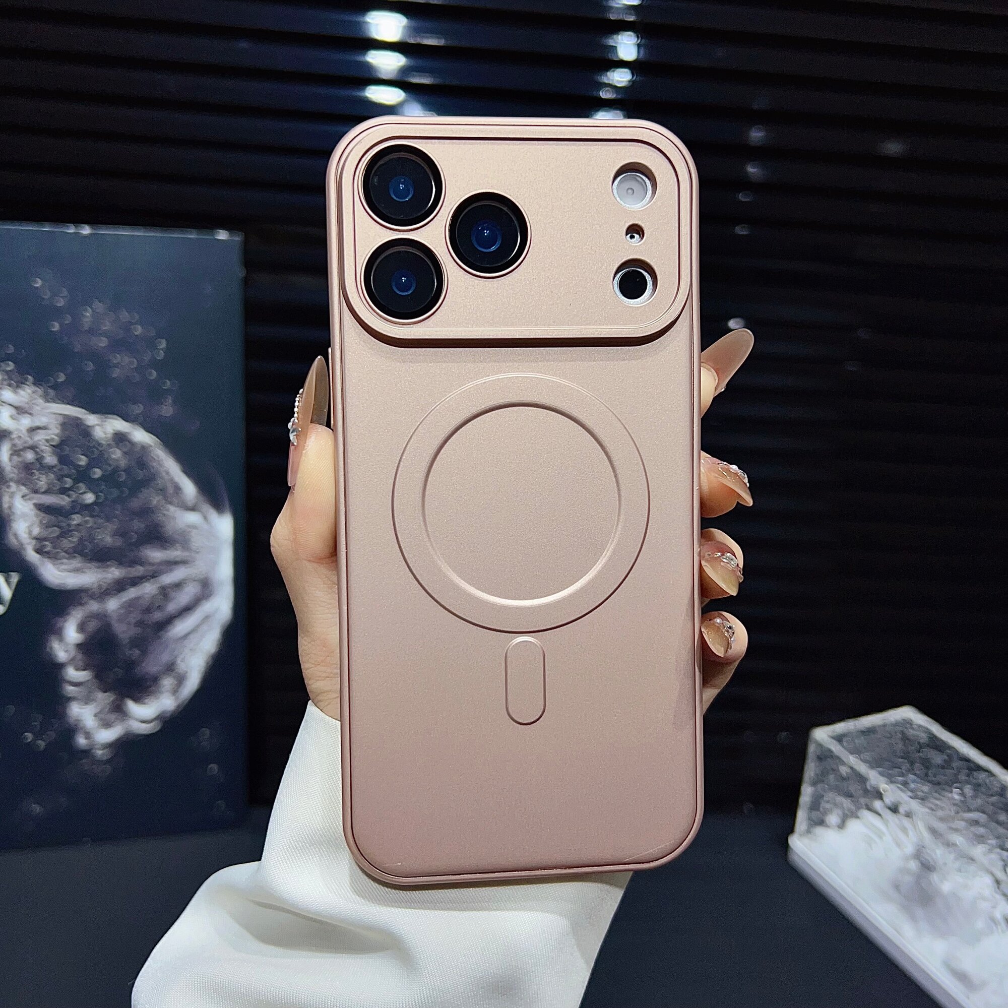 Чехол для Apple iPhone 17 Pro Max / Айфон 17 Про Макс, soft touch, чехол-кардиомонитор, поликарбонат (PC), защита камеры, ударопрочный, усиленные углы, Apple, Apple iPhone 17 Pro Max, purple