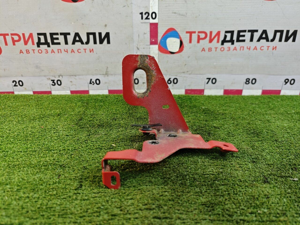Кронштейн фары Renault Megane 1.5 K9KF830 2009 перед. лев. (б/у)