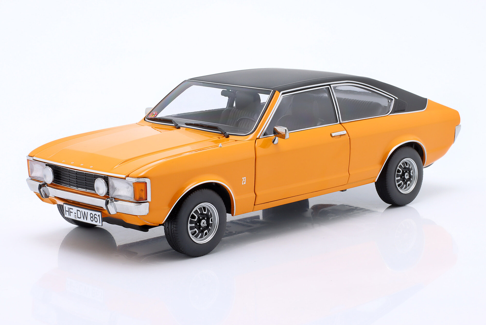 Модель коллекционная TOURING Ford granada consul coupe 2 series 1975 orange matt-black
