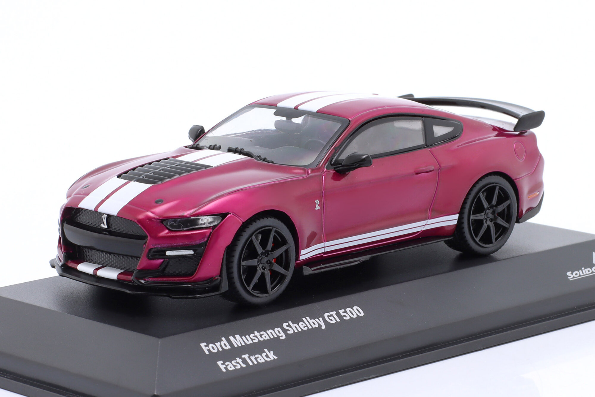 Модель коллекционная SOLIDO Ford mustang shelby gt 500 2020 purple-metallic white