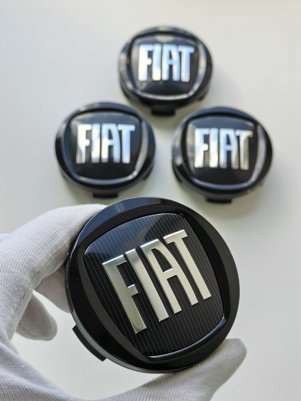 Колпачки Fiat 59 мм заглушки ступицы на литые диски Фиат, 4 шт.