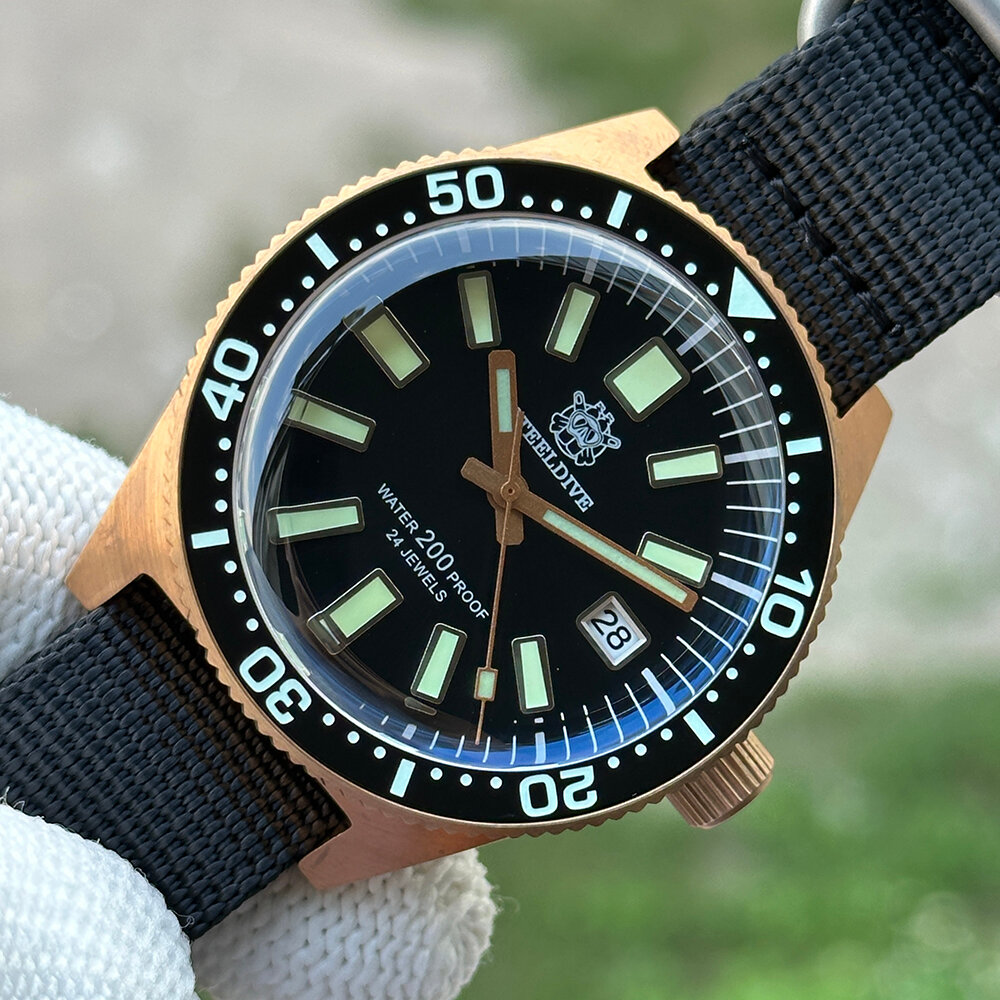 Наручные часы Steeldive