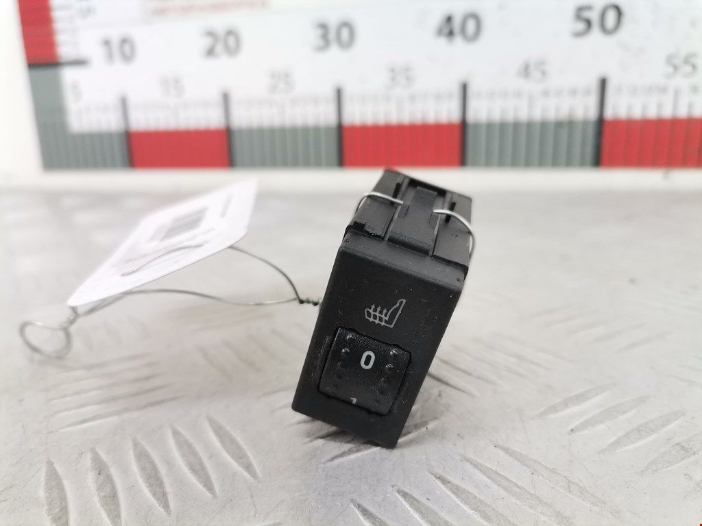 Кнопка подогрева (обогрева) сидений / 1638099 3M5T19K314AC 1432098 для Ford C-MAX 1 (с пробегом)