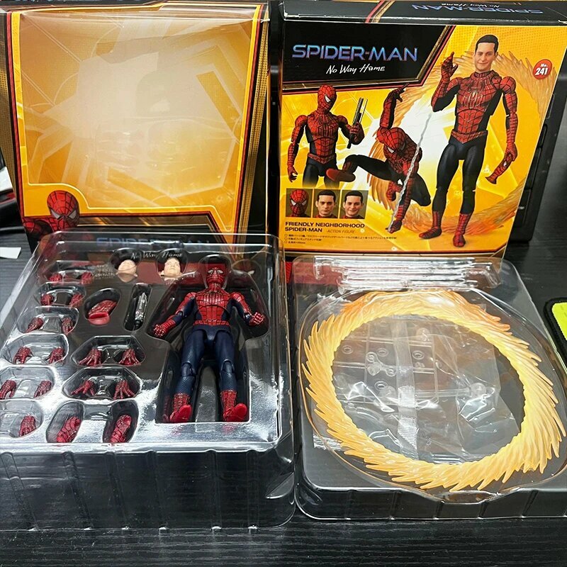 Mafex 241 Тоби Магуайр Человек-Паук, Желтый, Унисекс