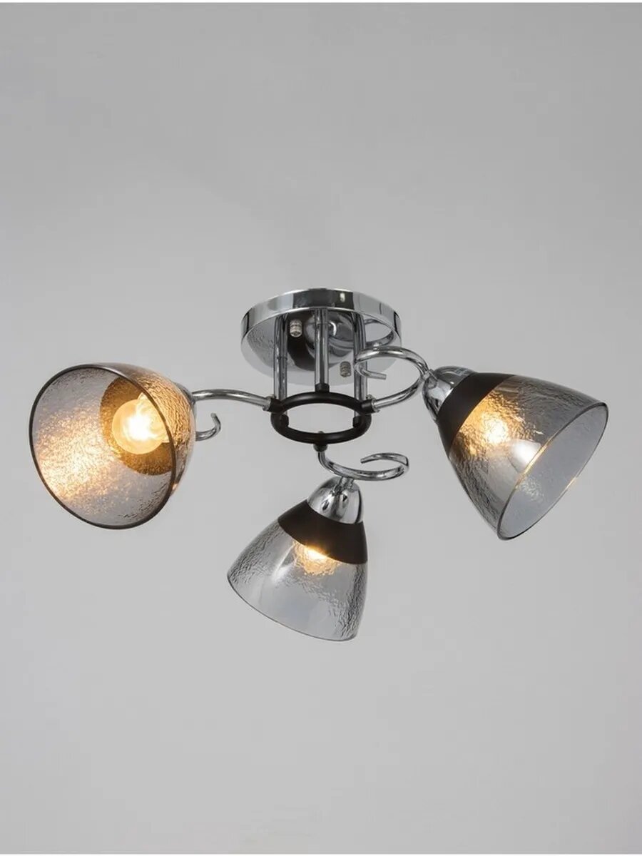 Элегантная потолочная люстра с эффектом дождя