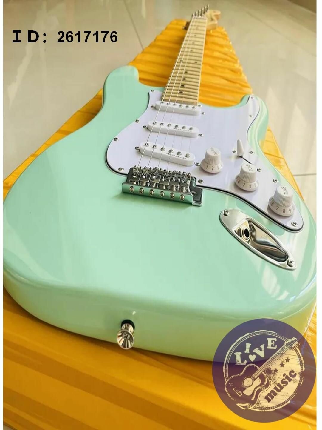 Электрогитара Fender Stratocaster, 6 струнная, изготовленная в Китае