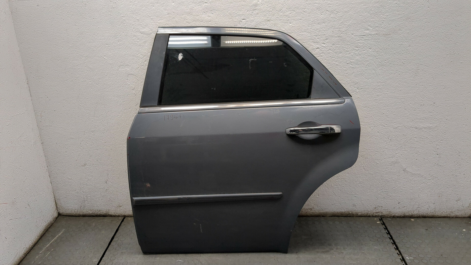 Дверь боковая (легковая) левая задняя Chrysler 300C Б/У