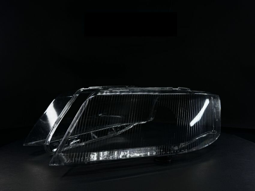 Комплект стекол фар для Audi A6 C5 1997-2001