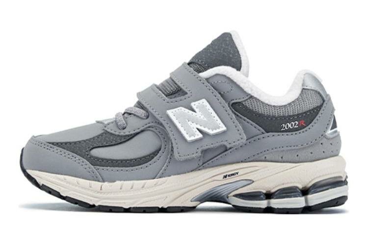 Кроссовки NB 2002R