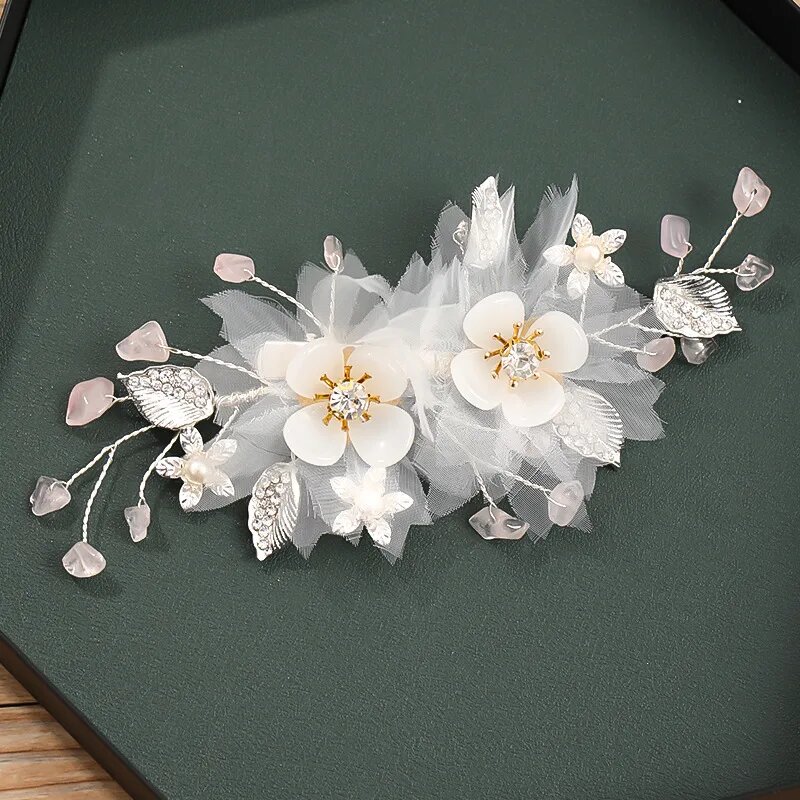 Белые цветы для волос, заколка Hair Clip