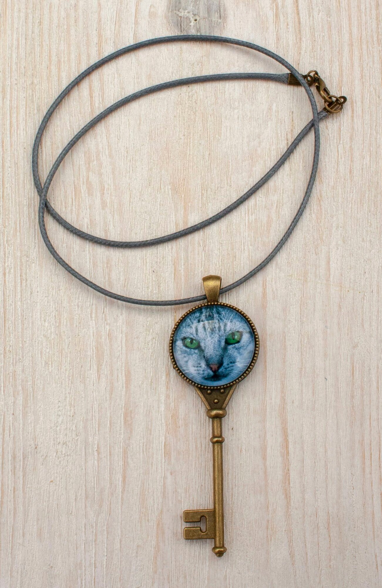 Подвеска, стекло