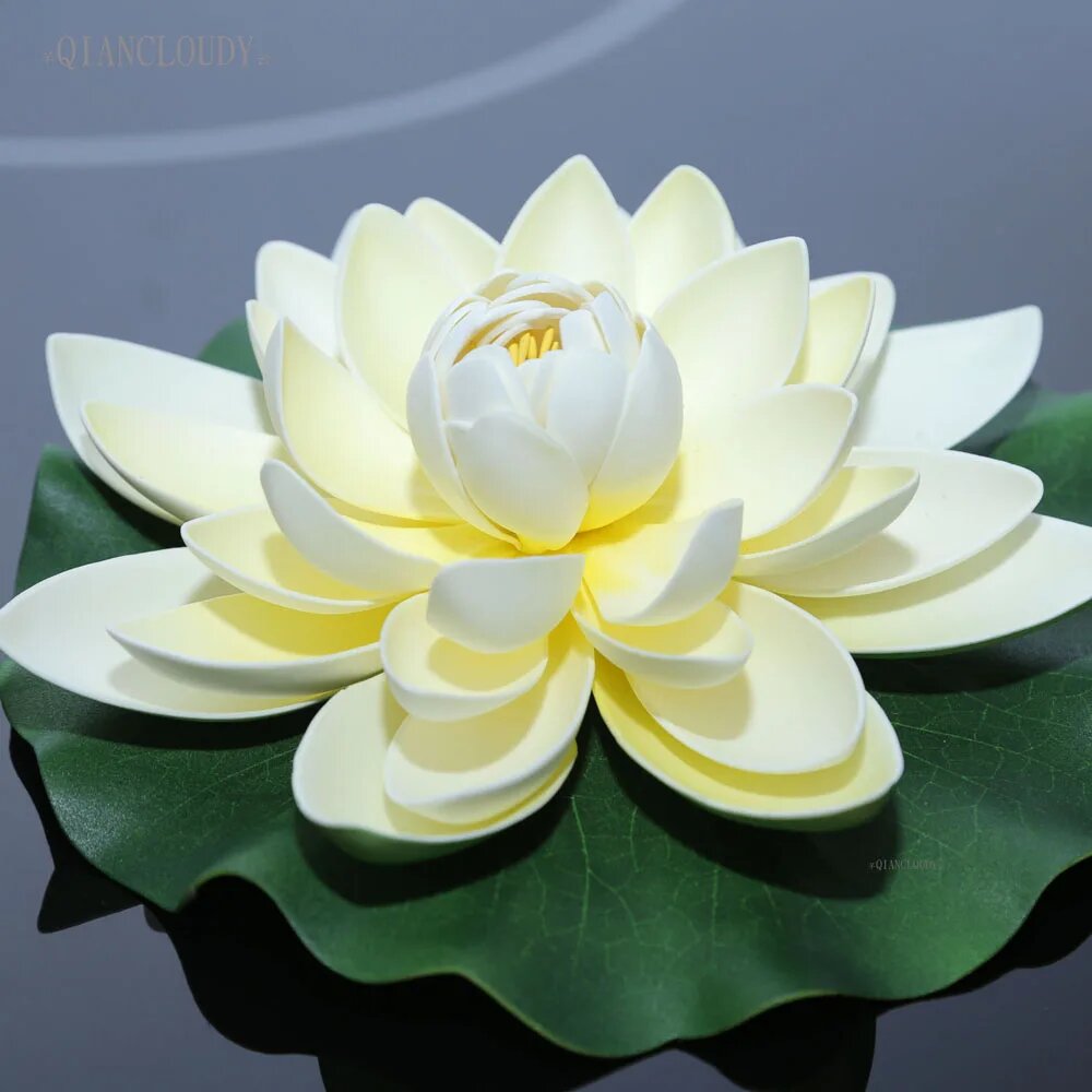 Искусственные цветы лотоса QIANCLOUDY сиреневые 28 см Белый, Beige