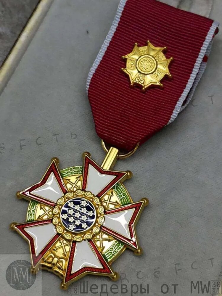 Медаль "Legion of Merit" Сувенирная реплика ордена Заслуг США, армейский стиль, металл, эмаль