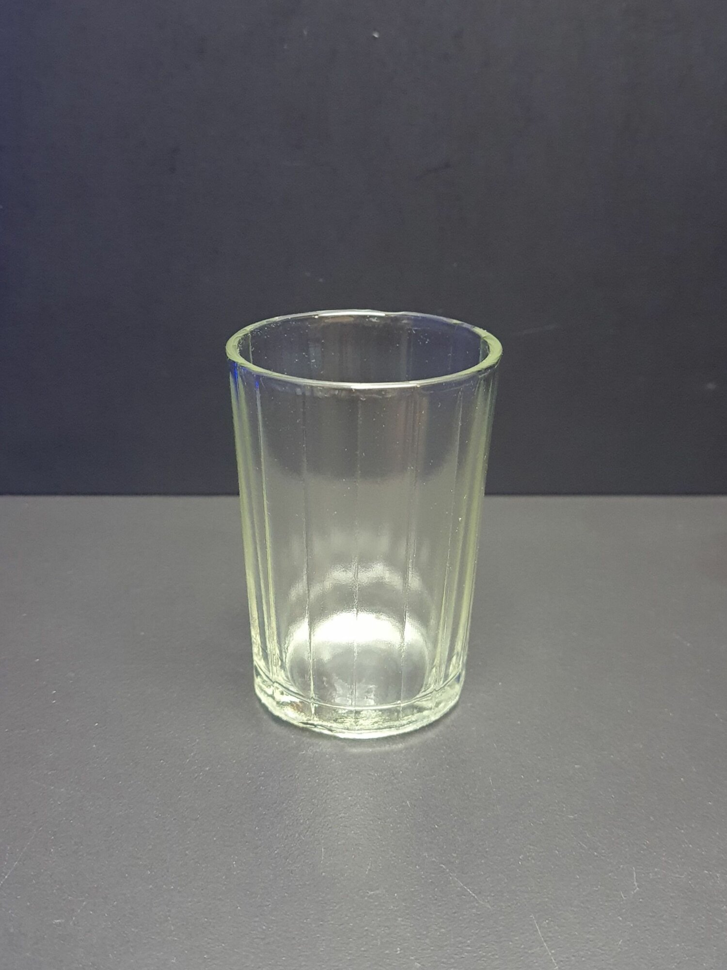 Винтажная граненая стопка, 90 мл, стекольный завод Октябрь, Елизово СССР, 70е