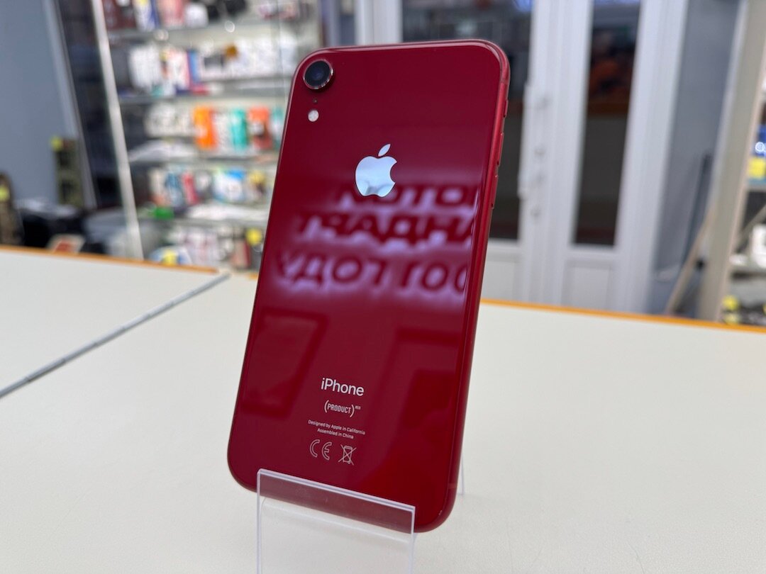 Смартфон Apple iPhone Xr 64 ГБ RU, nano SIM+eSIM, (PRODUCT)RED Б/У Уценка