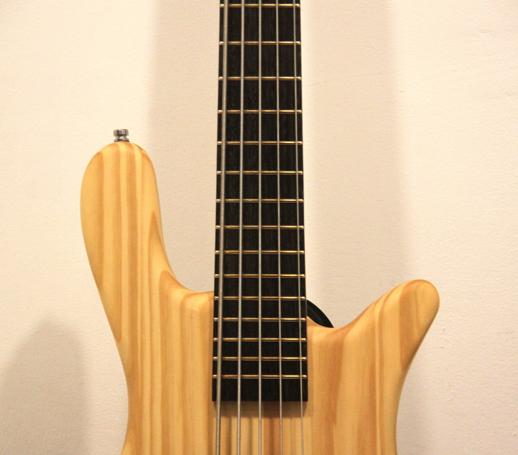 Бас-гитара Warwick Streamer 5 — фото 1