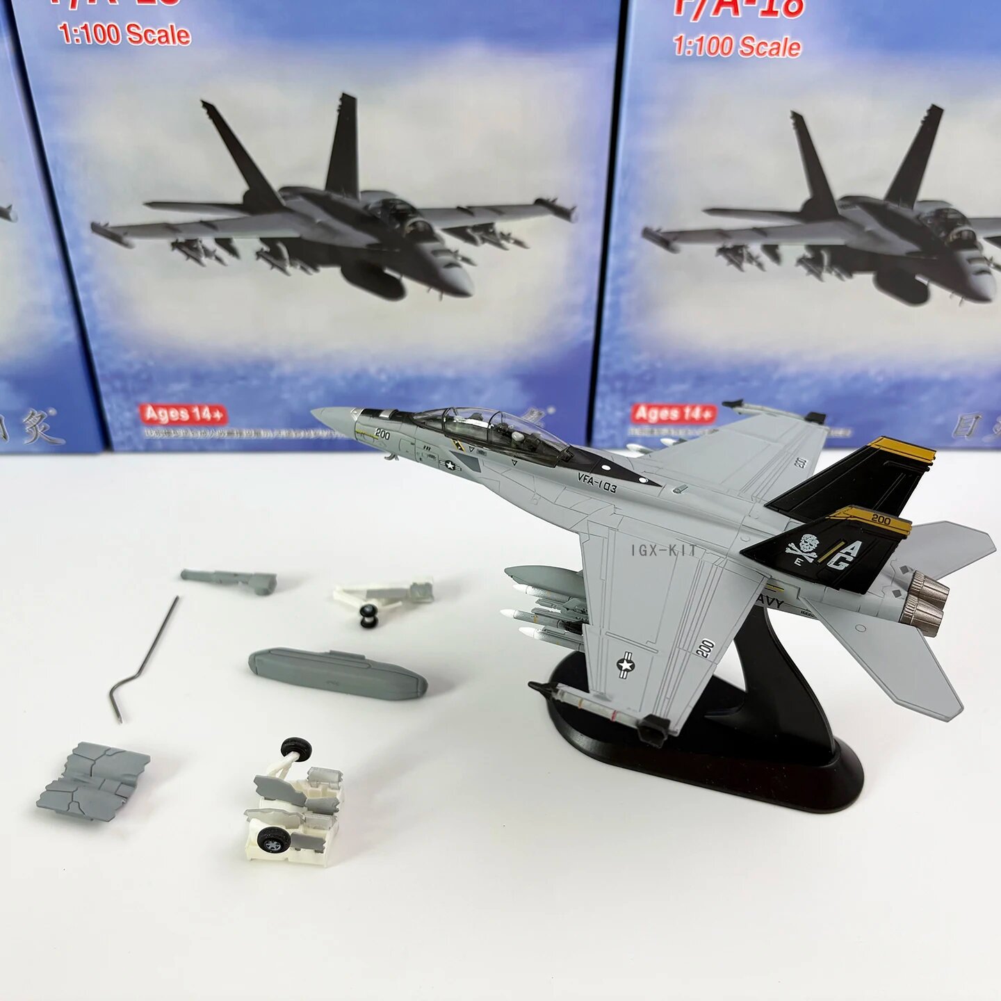 Металлическая модель самолета F/A-18F IGX KIT 1/100