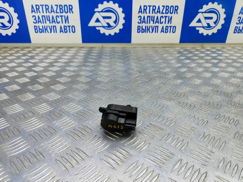 Б/У Моторчик заслонки печки Ford Focus 3 / Форд Фокус 3 1.6 PNDA 125 Л.С. универсал 2012
