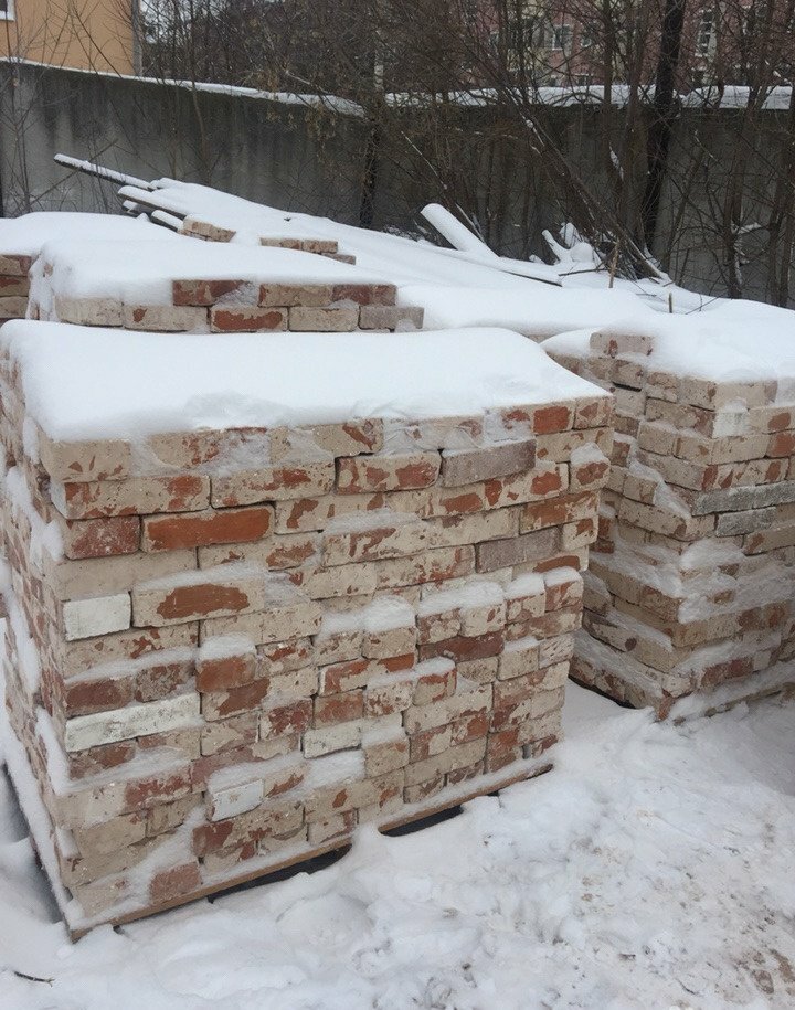 Старый красный кирпич для интерьера лофт царский