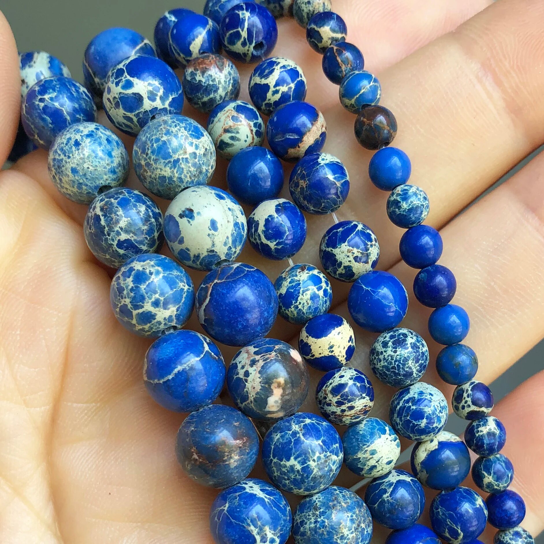 Бусины синие "Blue Sea Sediment", 8 мм, 46 шт