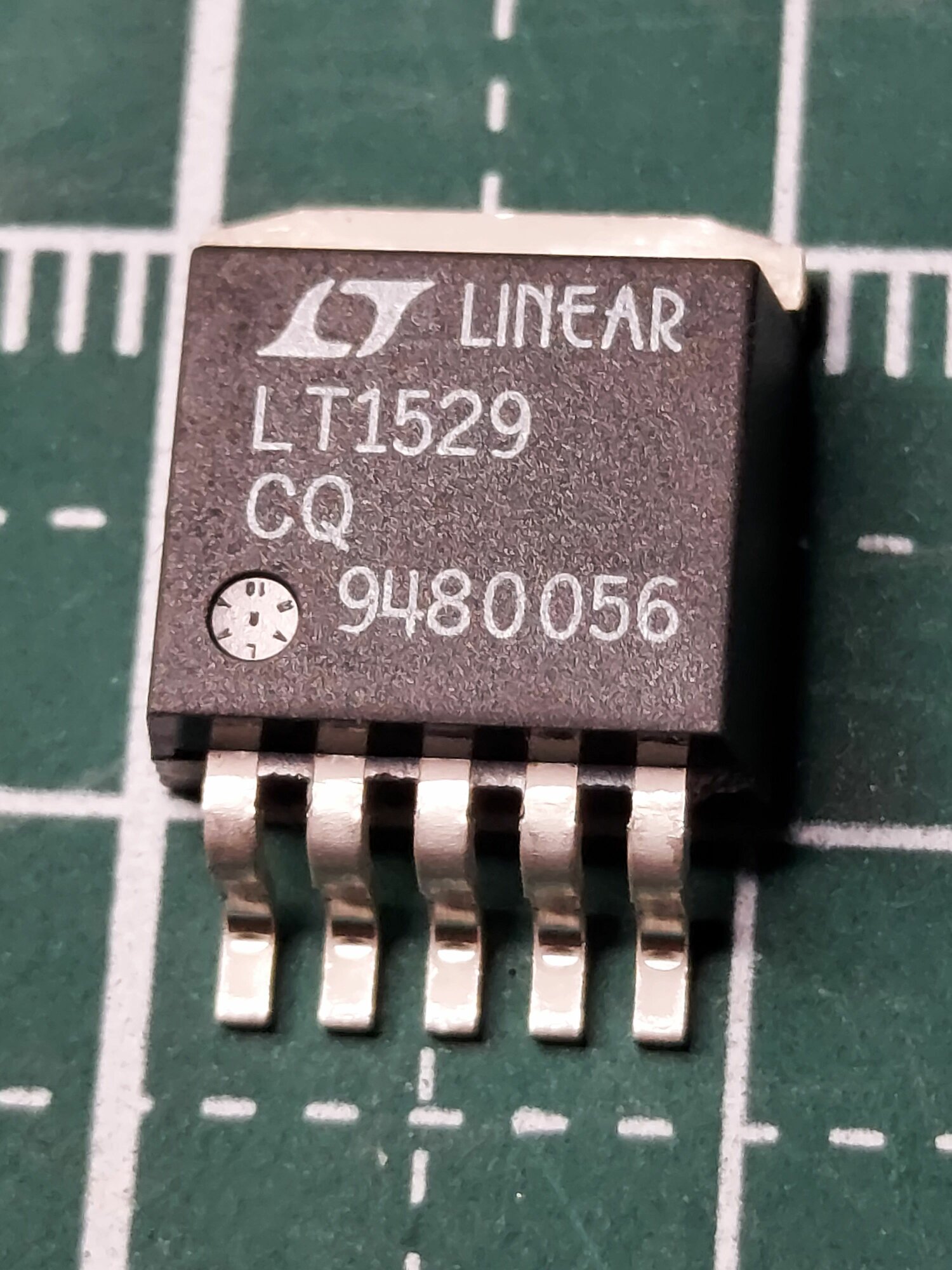 Регулируемый стабилизатор напряжения LT1529CQ/LT1529CQ#TR, (1шт)