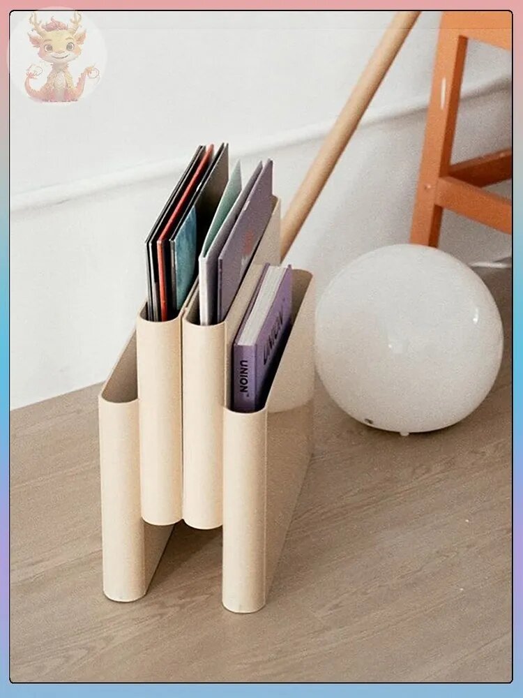 Газетница beige пластиковая настольная полка для журналов и газет — фото 1