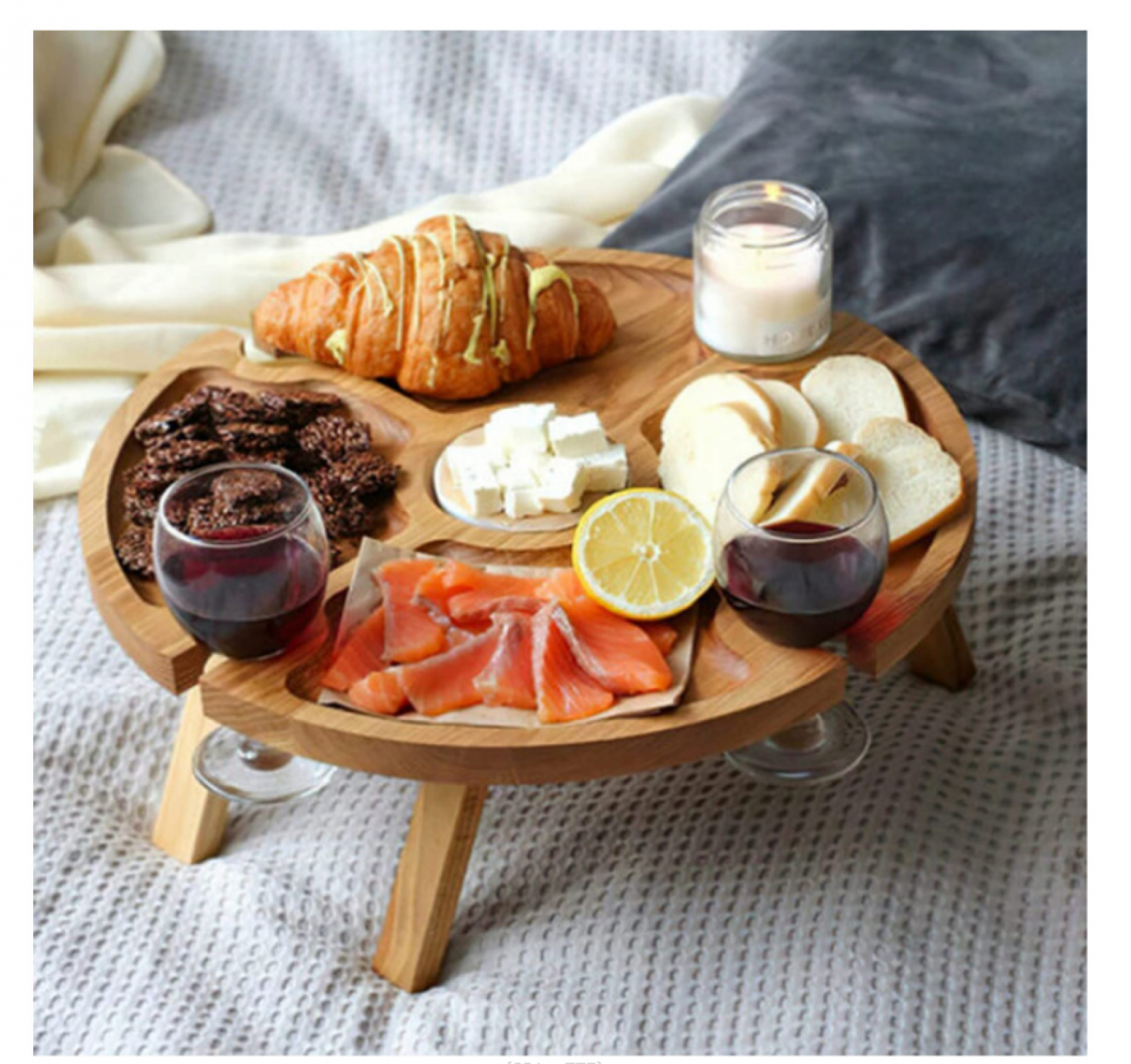 Складной винный столик-поднос MyPads из дерева на 4 бокала коричневого цвета