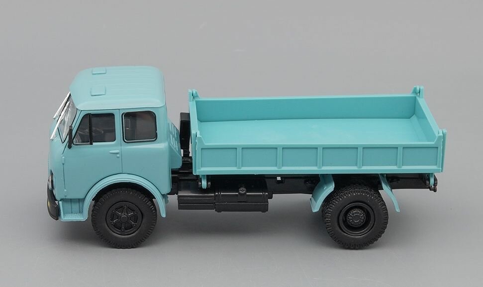 Модель машины Наш Автопром "МАЗ-511Б", масштаб 1:43, от 3 лет